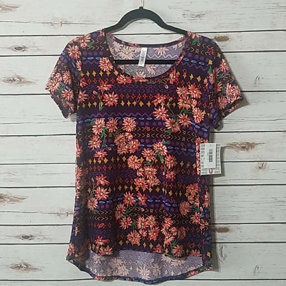 LuLaRoe | Tops | Lularoe Classic T S | Poshmark